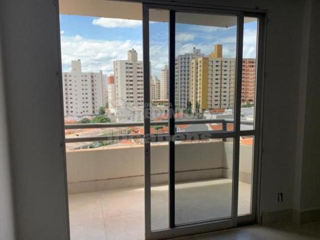 Apartamento com sacada, 3 dormitórios, escritório VILA IMPERIAL