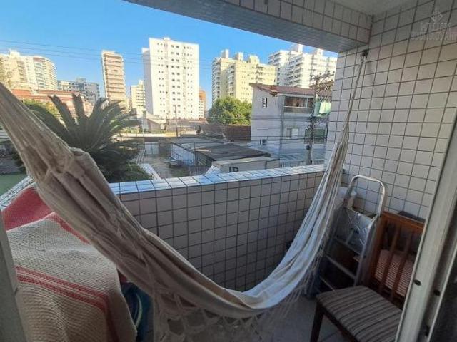 Apartamento com Suíte, 2 Sacadas e Lazer Completo na Aviação – 400m da Praia