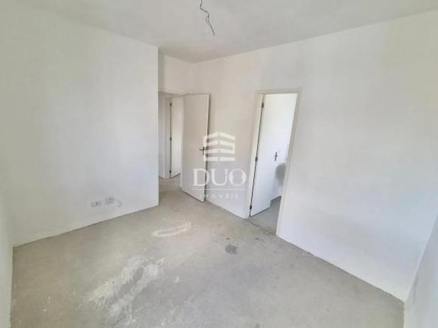 Apartamento com suíte à venda no Jardim Maria Helena, em Barueri/SP