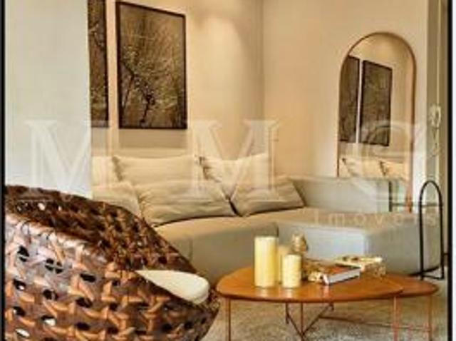 Apartamento com suíte, lazer completo e três vagas de garagem