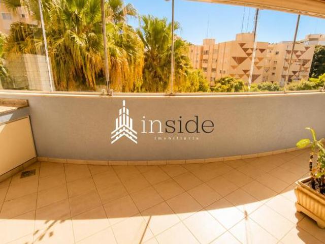 Apartamento com Suíte Master, Sacada e Condomínio Completo no Cabral