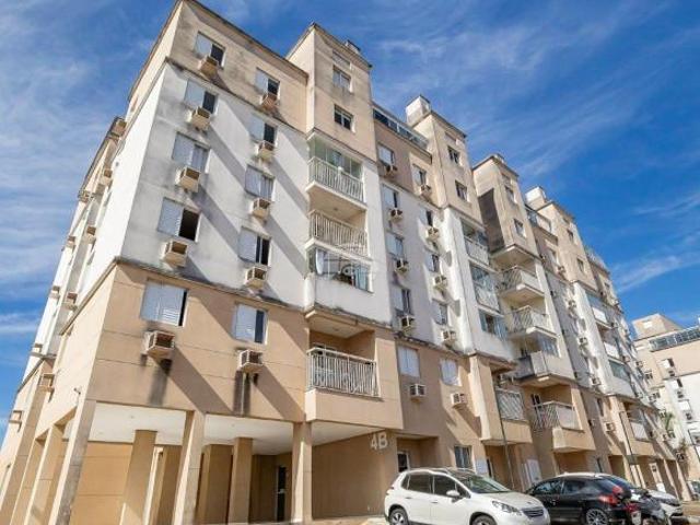 Apartamento com Suíte, Sacada com Churrasqueira e Vaga de Garagem no Xaxim