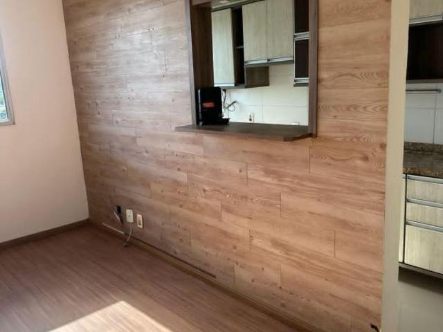 Apartamento com suíte semi mobiliado