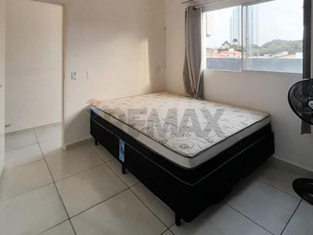 Apartamento com suíte semi mobiliada em Ponta Negra