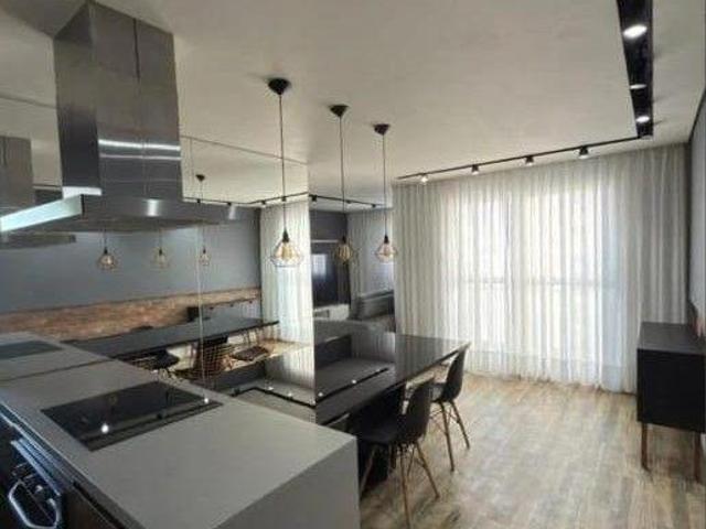 Apartamento com suíte Reformado, projetado por Arquiteto!