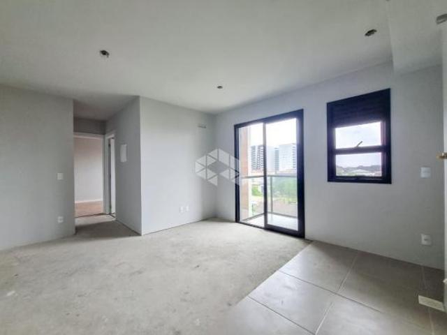 Apartamento com posição solar e vista privilegiada sendo 2 dormitórios, cozinha americana, sacada co
