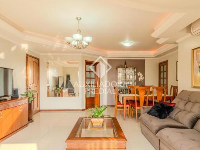 APARTAMENTO COM PÁTIO 3 QUARTOS 1 VAGA NO BAIRRO CRISTAL