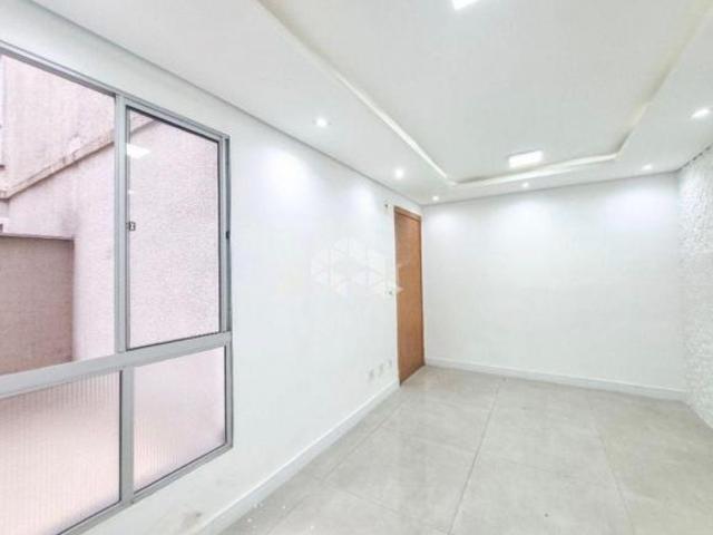 Apartamento com pátio