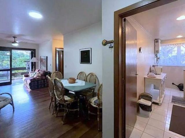 APARTAMENTO COM PISCINA TÉRMICA À VENDA