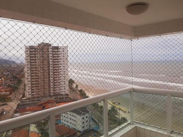APARTAMENTO COM PISCINA A VENDA NA PRAIA EM ITANHAÉM/SP