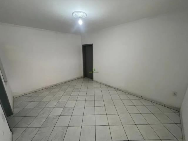 Apartamento com quarto e garagem em barreiros!