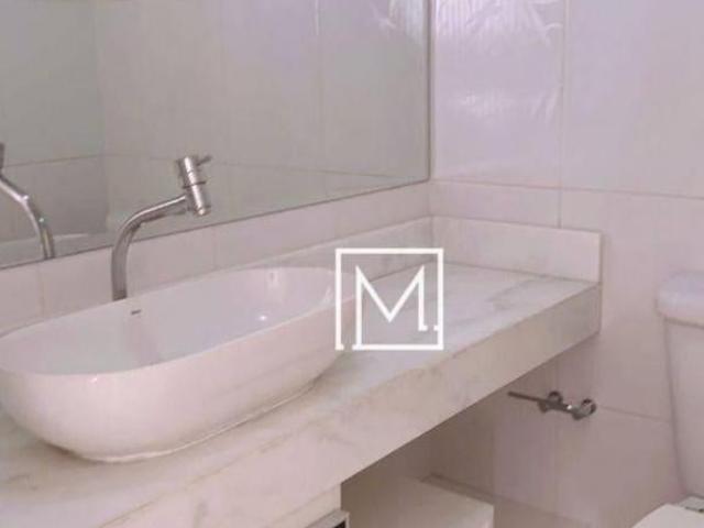 Apartamento com quatro quartos, próximo metro, 147 m² venda por R$ 1.800.000 o