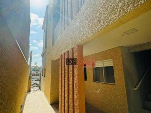 APARTAMENTO COM QUINTAL / GARDEN 2 DORMITÓRIOS