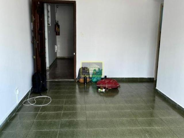 Apartamento com quintal para venda em Perdizes