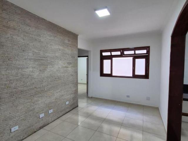 Apartamento com quintal sem condomínio no Bairro Alves Dias em São Bernardo do C