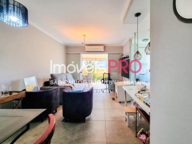 Apartamento com quintal suspenso