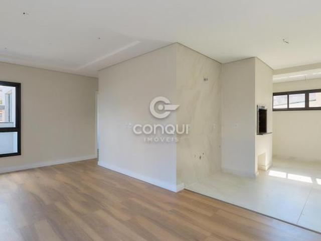 Apartamento com Terraço e Elevador no Jardim Cruze