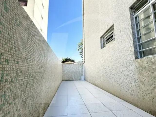 Apartamento com Terraço Privativo