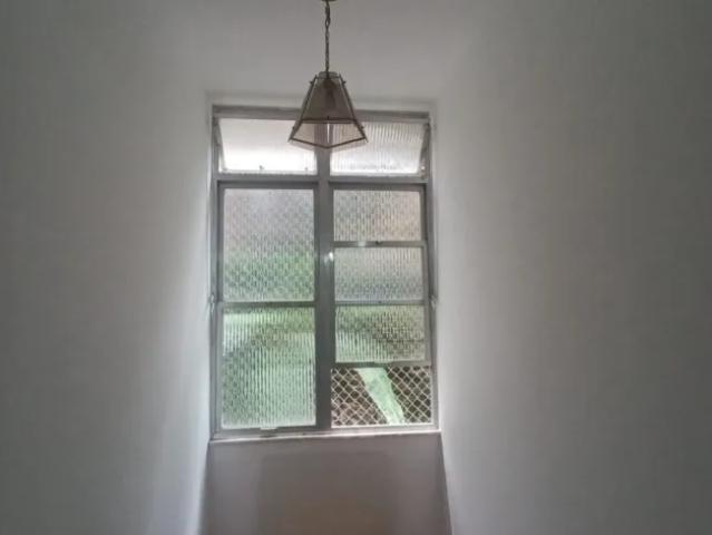 Apartamento com ótima localização na Rua Benjamim Constant – 35m²
