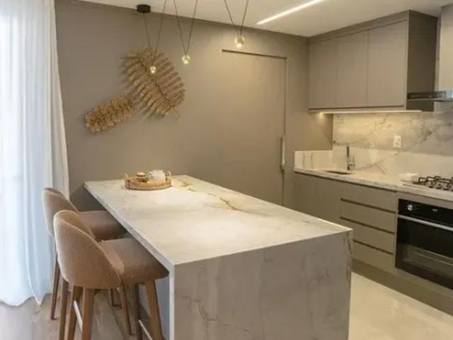 Apartamento com três dormitórios no Madureira