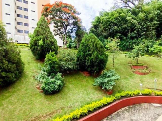 APARTAMENTO COM TRÊS DORMITÓRIOS