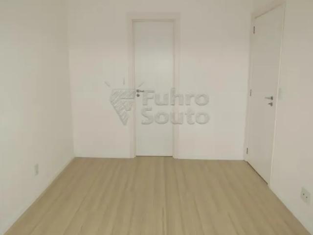 Apartamento com três dormitórios no condomínio JK Parque Clube