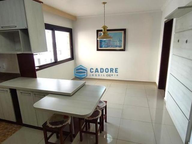 APARTAMENTO COM TRÊS DORMITÓRIOS NO PIO X