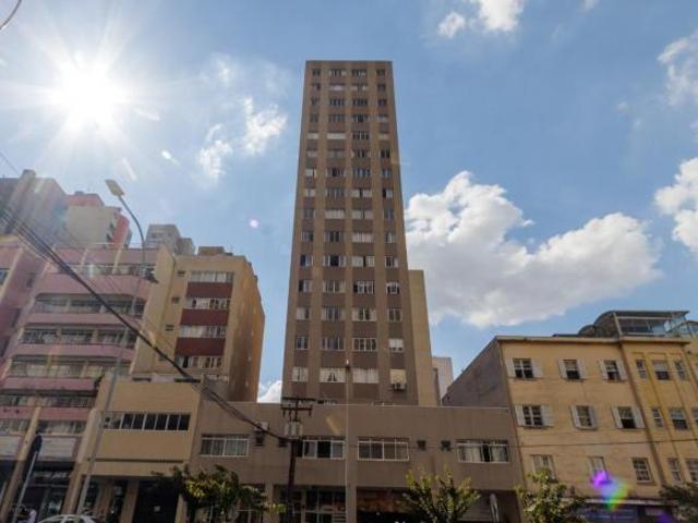 Apartamento com um quarto no Centro