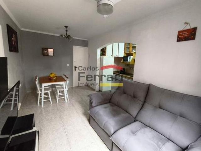 Apartamento com um quarto uma vaga