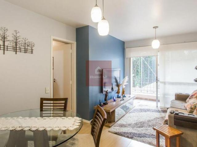 Apartamento com uma das únicas opções dentro do bairro com dois dormitórios 76m², sendo uma suí