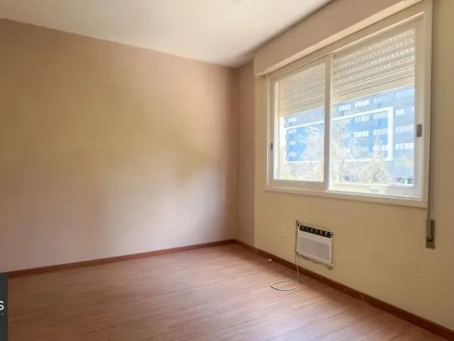 Apartamento com uma vaga de garagem na luiz afonso