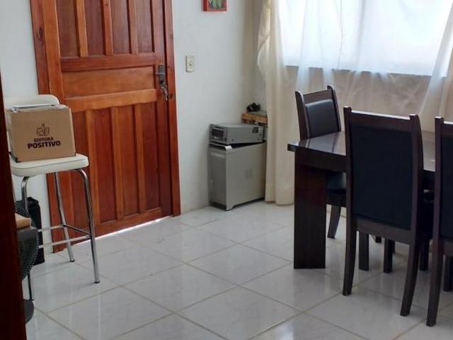 Apartamento com vaga coberta