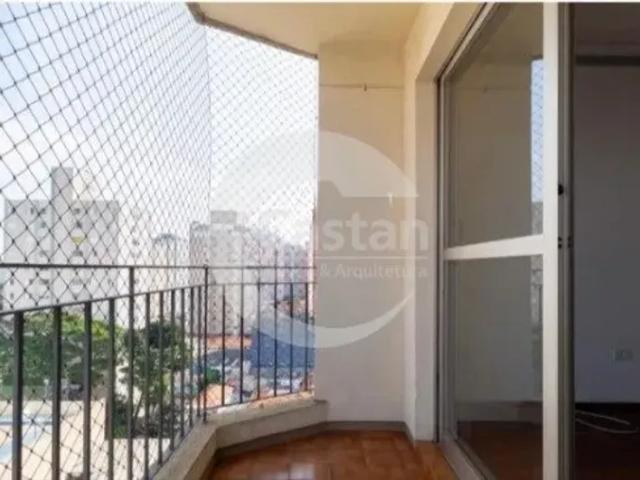 Apartamento com vaga fixa e livre na mooca