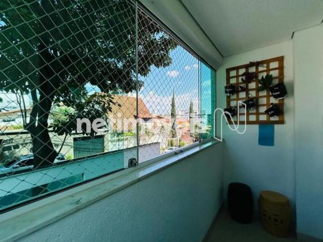 Apartamento com varanda