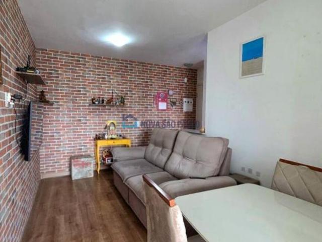 Apartamento com varanda 2 quartos, 1 suíte, Vila Água Funda próximo Shopping Plaza Sul