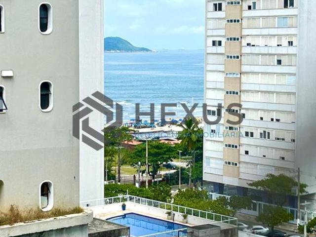 Apartamento com varanda vista mar a 1 quadra da praia nas Pitangueiras, Guarujá
