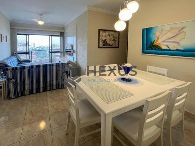Apartamento com varanda, vista mar e lazer completo na beira mar da Praia da En