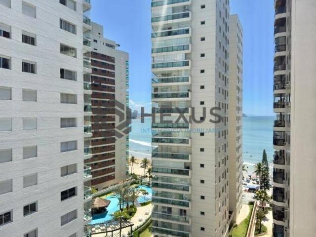 Apartamento com varanda vista mar e lazer na beira mar da Praia das Asturias, Gu