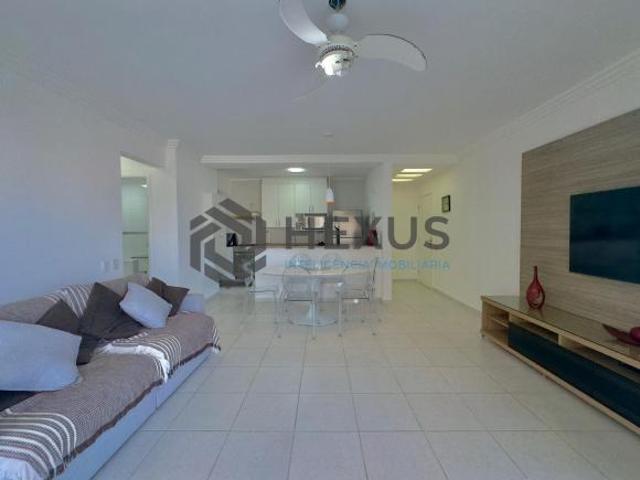 Apartamento com varanda vista mar e lazer na beira mar no Jardim Astúrias, Guaru