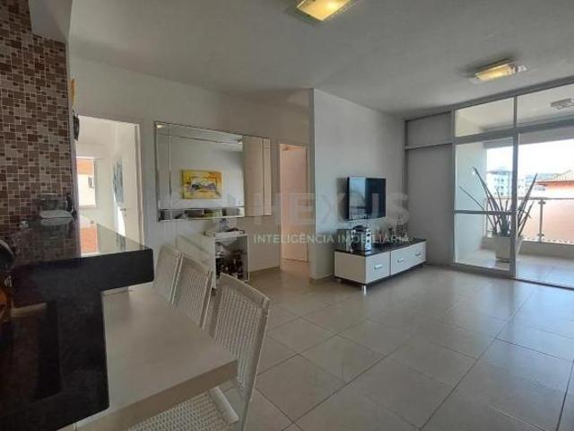 Apartamento com varanda, vista mar e lazer na Praia da Enseada, Guaruja