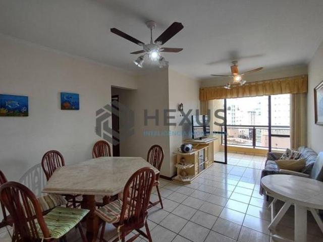 Apartamento com varanda vista mar e lazer na Praia da Enseada, Guaruja