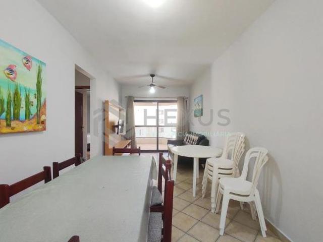 Apartamento com varanda vista mar e lazer na Praia das Asturias, Guaruja