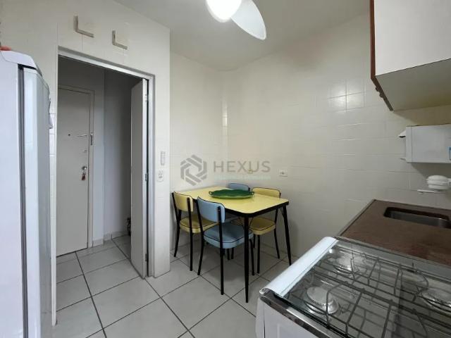 Apartamento com varanda, vista mar e lazer na Praia das Asturias, Guaruja