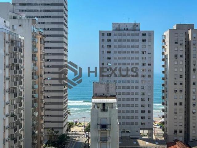Apartamento com varanda vista mar e lazer na região da barra funda da Praia das