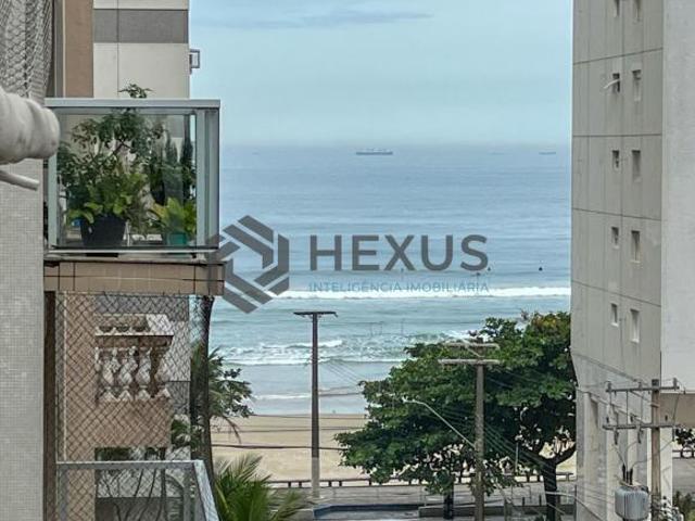Apartamento com varanda vista mar na beira mar da praia nas Pitangueiras, Guaruj