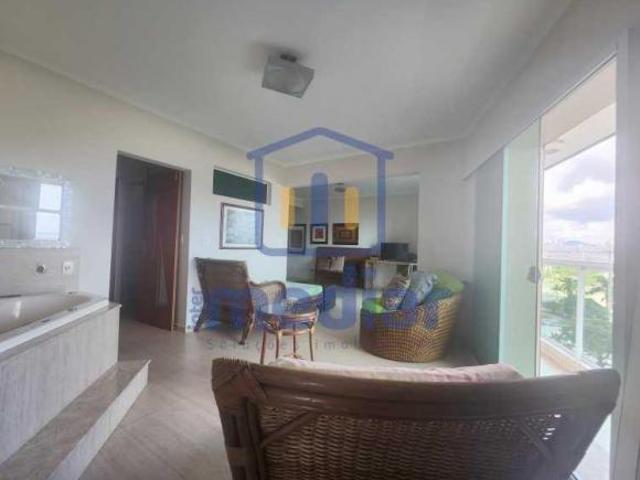 Apartamento com varanda, vista panorâmica da orla, com 2 suítes, 1 vaga José Menino Santos S