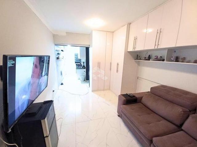 Apartamento com Varanda à Venda, com 1 Quarto e 1 Vaga No Bairro da Bela Vista