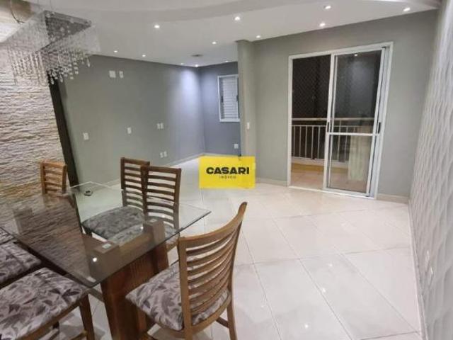 Apartamento com Varanda e Condomínio Completo na Vila Caminho do Mar em São Bernardo do Campo