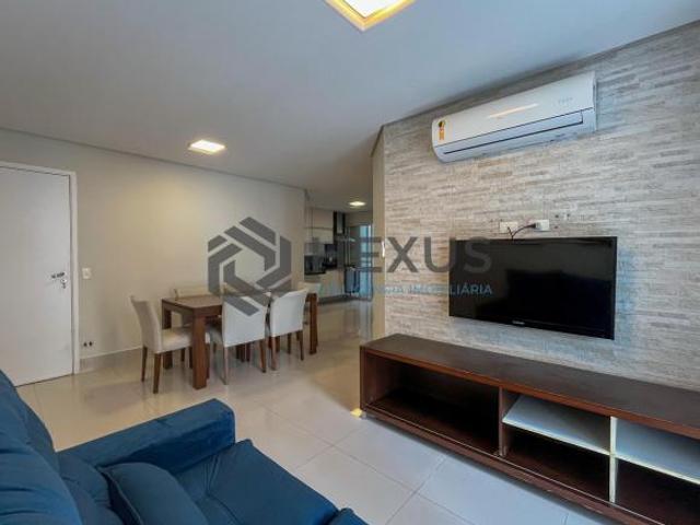 Apartamento com varanda e lazer na beira mar da Praia das Astúrias, Guarujá