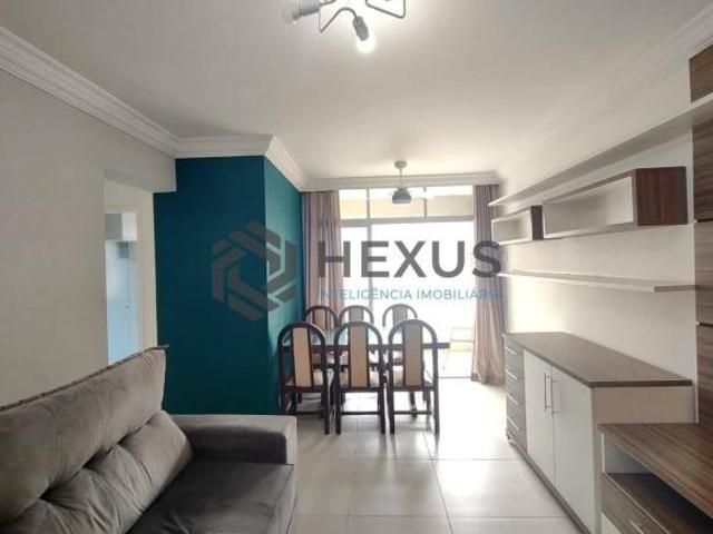 Apartamento com varanda e lazer na Praia da Enseada, Guaruja